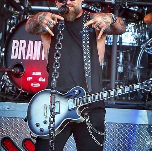 BRANTLEY GILBERT Photo Gallery - Mayhem Music Magazine